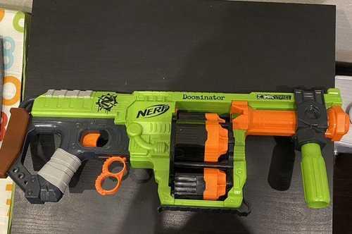 Nerf dominator