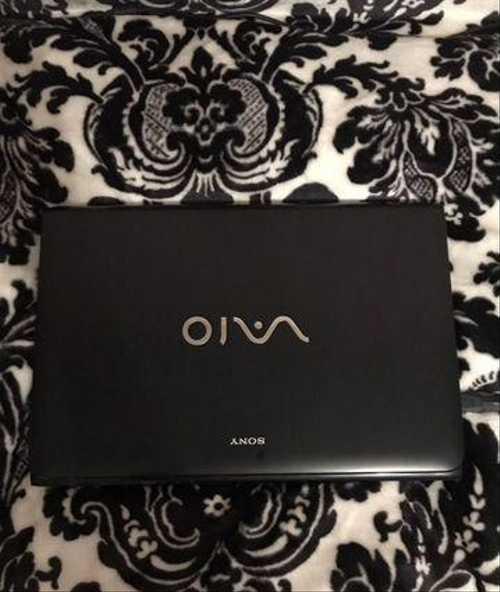 Sony vaio SVE151J11V