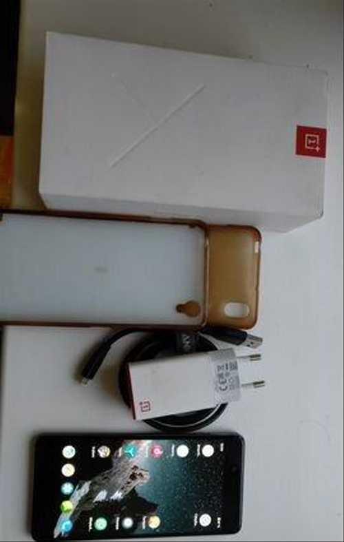 Смартфон OnePlus X E1003