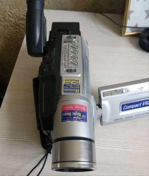 Видеокамера JVC GR-FXM 270
