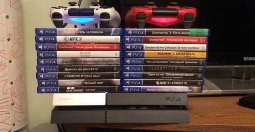Sony Playstation 4 (2 геймпада и игры)