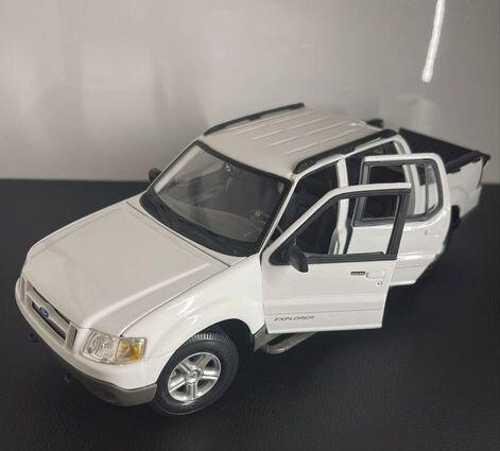 Модель 1:18 Ford Explorer sport trac Maisto Тайлан