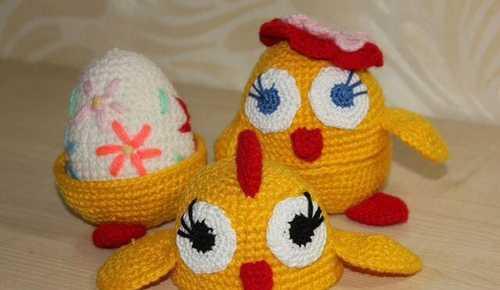 Пасхальный цыпленок с яйцом: подарок и игрушка