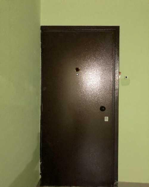 Дверь металлическая от застройщика