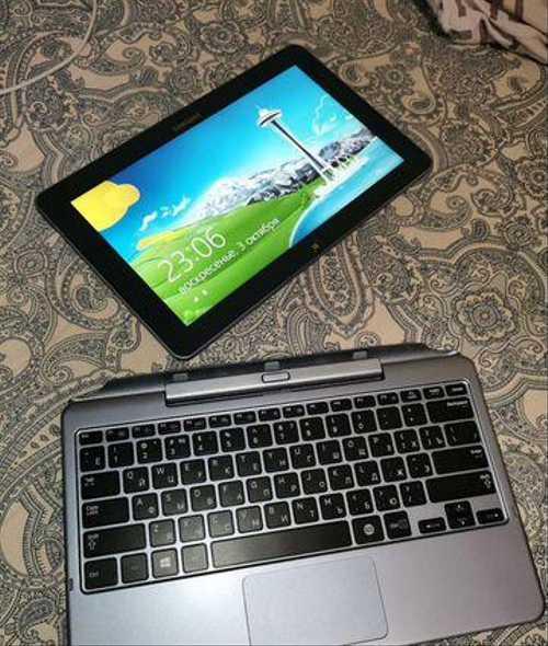 Ноутбук планшет Samsung xe500t1c