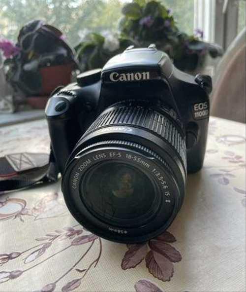 Зеркальный фотоаппарат Canon eos 1100d бу