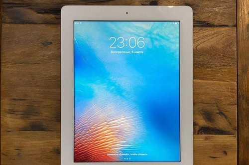 Планшет Apple iPad 4 16Gb White