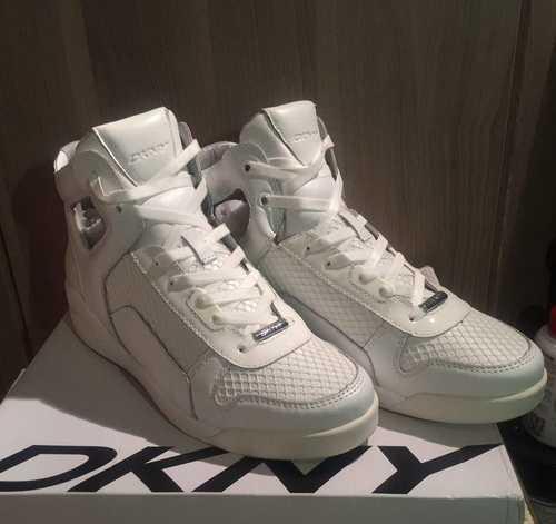 Кроссовки (хайтопы) dkny оригинал (новые)