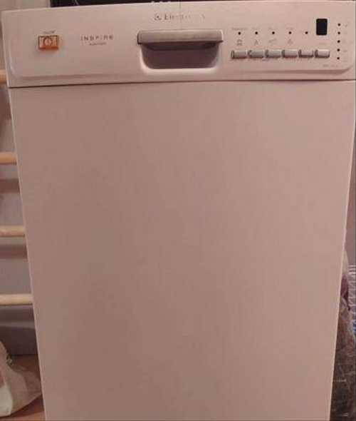 Посудомоечная машина Electrolux