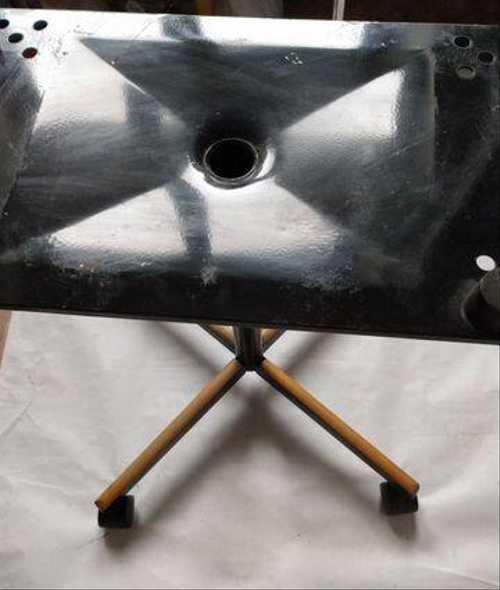 Столик металлический поворотный для техники