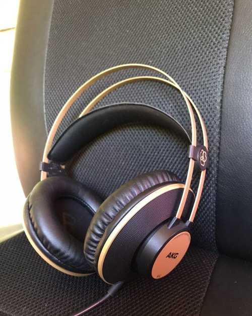 Наушники AKG K92