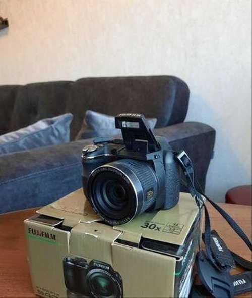 Компактные фотоаппараты Fujifilm Finepix S4000