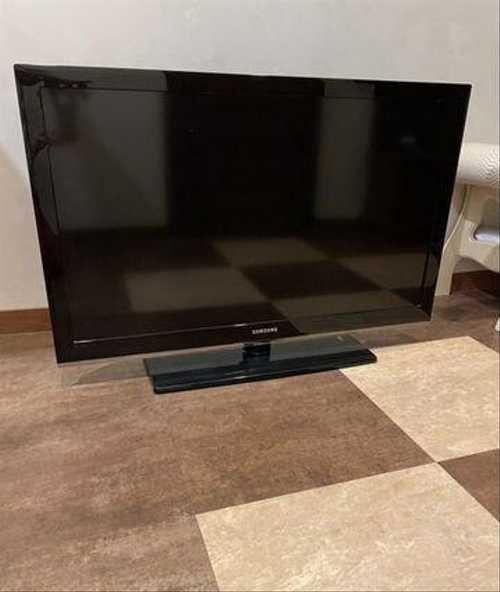 Телевизор samsung 40 дюймов (102см) рабочий