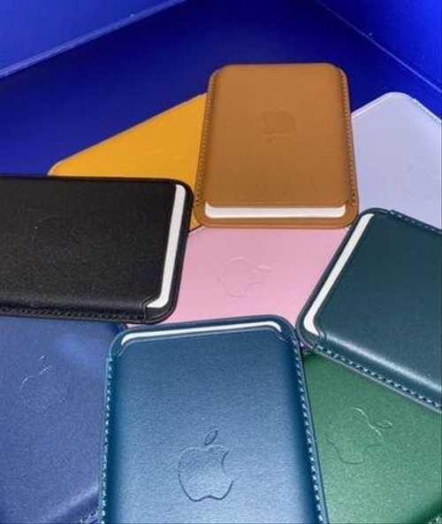 Чехол Apple iPhone Leather Wallet MagSafe