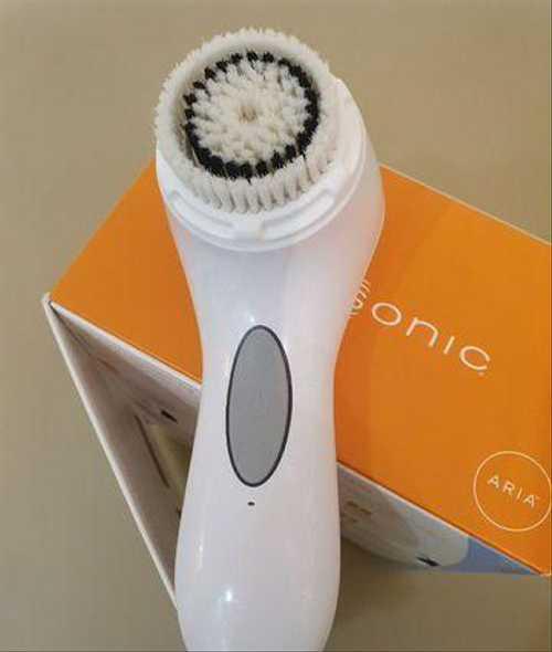 Аппарат для очищения кожи Clarisonic Aria