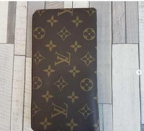 Женский кошелёк Louis Vuitton