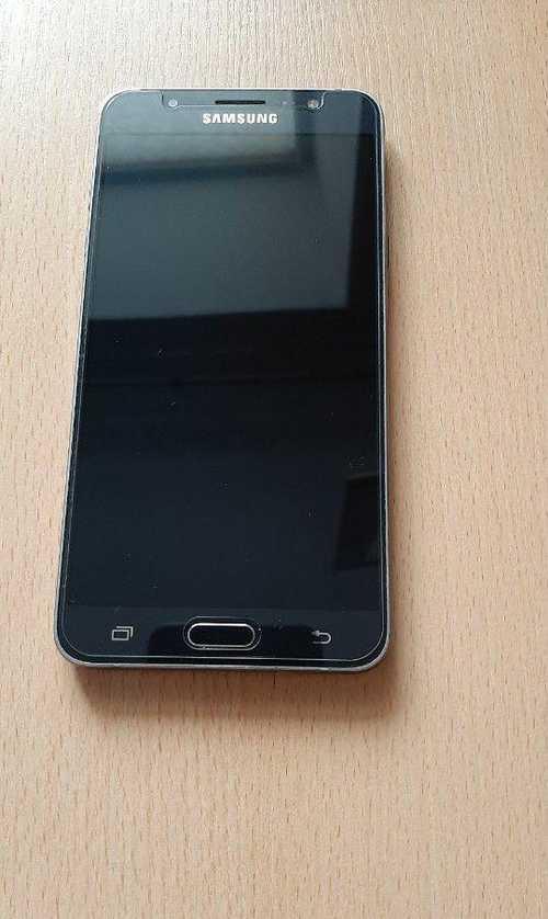 Телефон samsung j7 2016