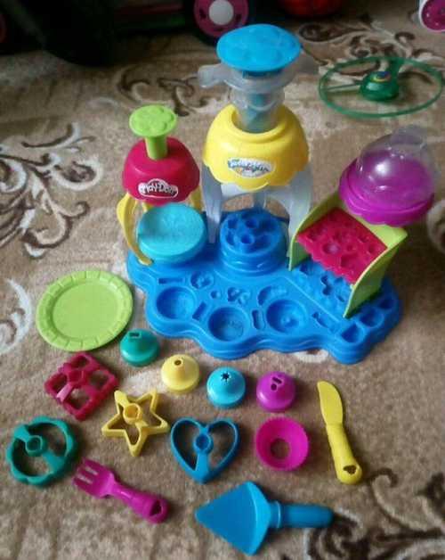 Play Doh Фабрика пироженных