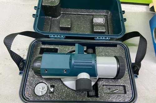 Оптический нивелир Bosch GOL 32 D новый