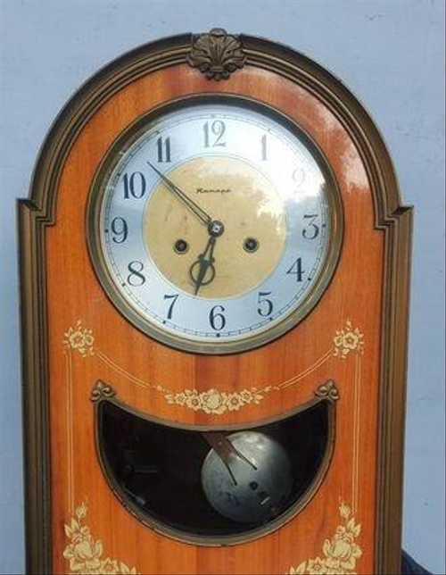 Старинные часы настенные Янтарь с боем