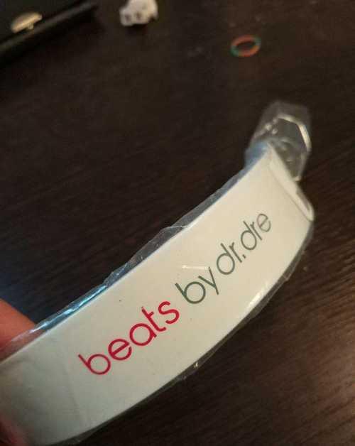 Дуга наушников beats by dre 810-00012-01. Белая. н