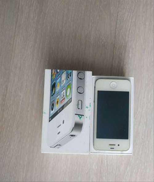 Телефон iPhone4s