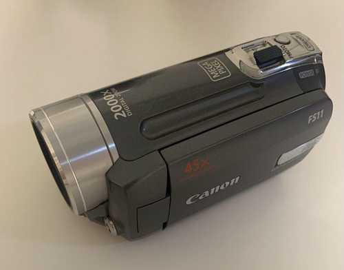 Видеокамера Canon FS11