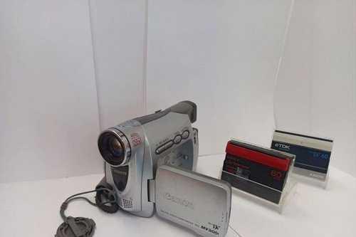 Видеокамера Canon MV 800i с кассетами