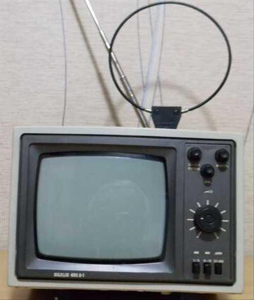 Автомобильный телевизор СССР "шилялис 405"
