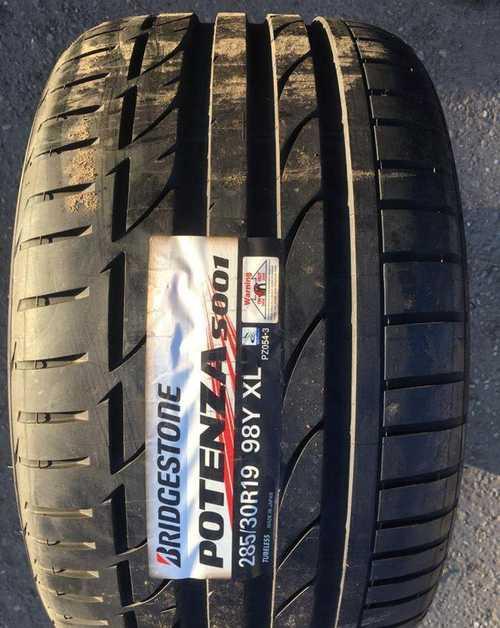 Шины 285 30 r19. Bridgestone s001 285/30 r19.