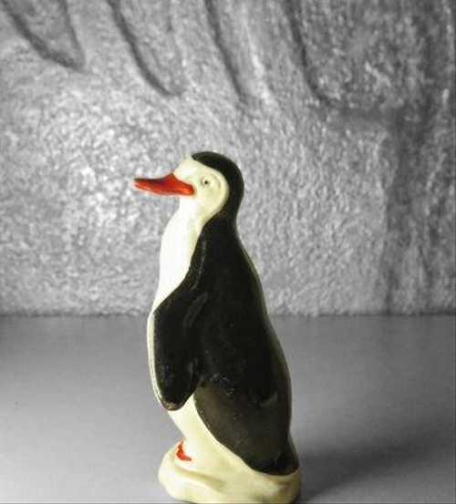 Фарфорая статуэтка "Пингвин"