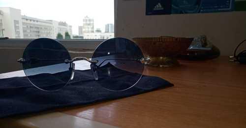 Продам оригинальные очки Chrome Hearts