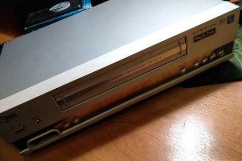LG L398 Видеомагнитофон VHS