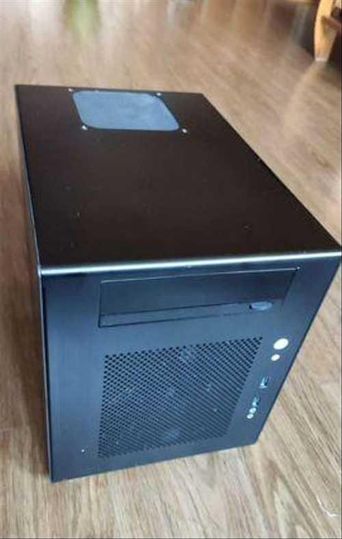 Lian Li PC-Q08