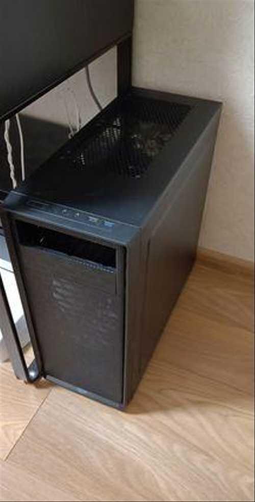 Корпус Fractal Design focus