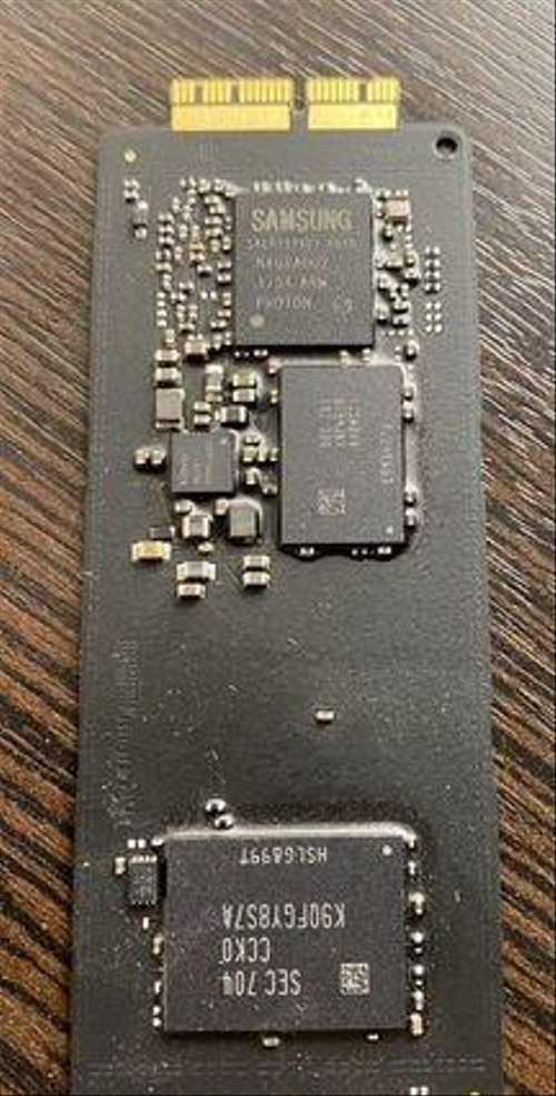 Apple PCI-E NVMe SSD 32Gb