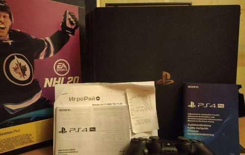 Sony playstation 4 pro 1tb (CUH -7216b)