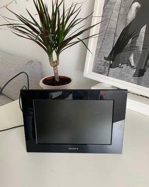Продам фоторамку Sony s-frame