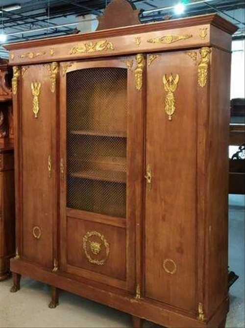 Антикварный кабинетный шкаф в стиле Ампир