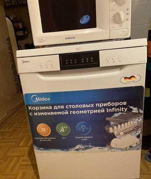 Посудомойка Midea MFD60S110W