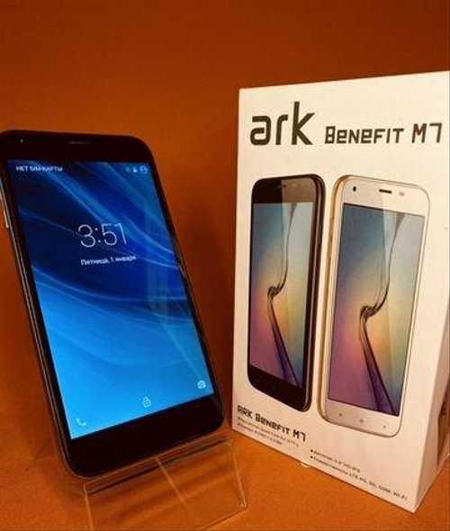 Смартфон ARK Benefit M7 LTE