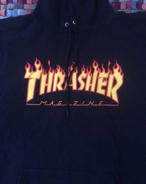 Thrasher flame logo hood black color