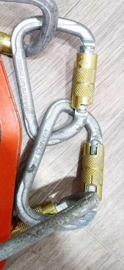 Карабин alpine equipment (для промальпинизма)