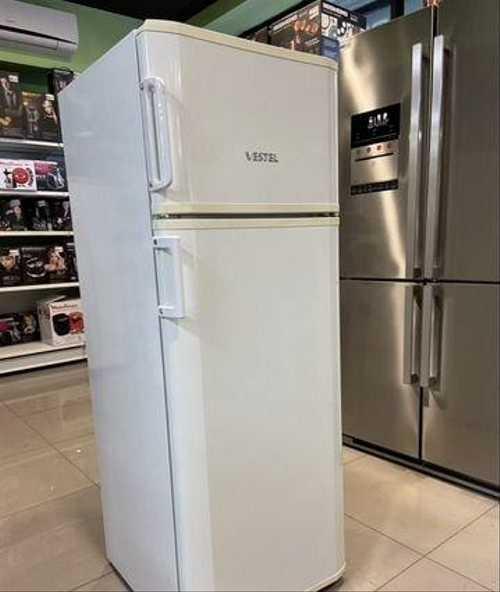 Холодильник бу Vestel