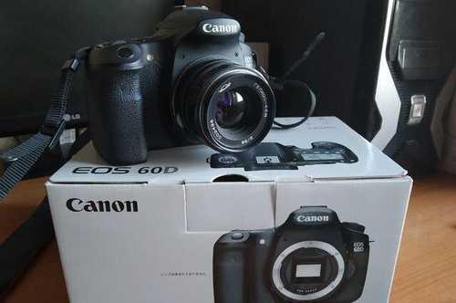 Зеркальный фотоаапарат Canon EOS 60D