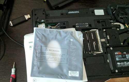 Ugreen HDD 2.5" Лоток Caddy 9мм