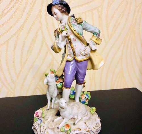 Статуэтка Sitzendorf Джентельмен Сюртуке Фарфор Ге