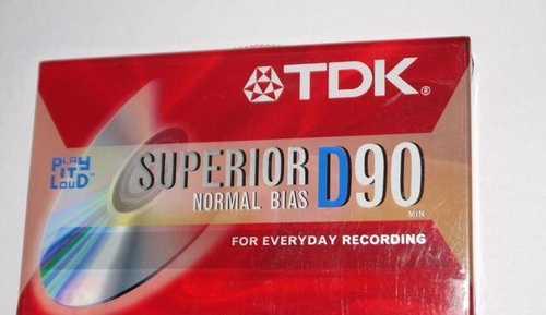 Запечатанная кассета TDK D 90 (03-05)