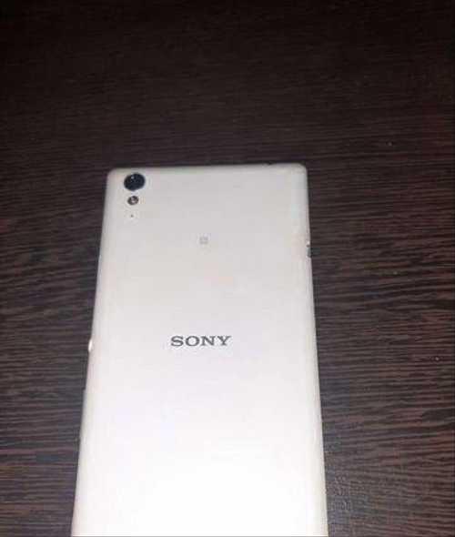 Телефон Sony xperia T3 D5103