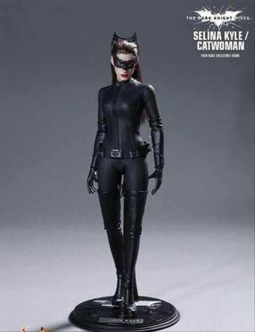 Hot Toys: Selina Kyle/ Catwoman